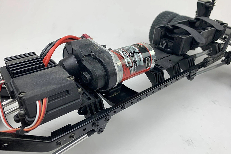 CEN RACING DL-SERIES FORD F450 SD 1/10 CUSTOM TRUCK RTR TITANIUM #CEN8981