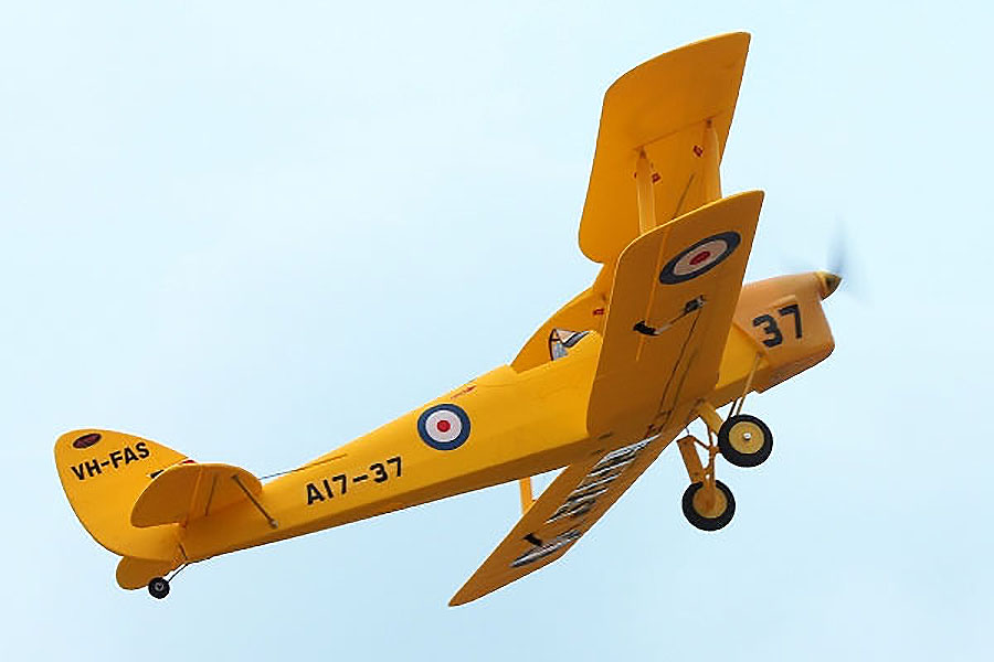 DYNAM TIGER MOTH BIPLANE V2 1270MM W/O TX/RX/BATT #DYN8957V2