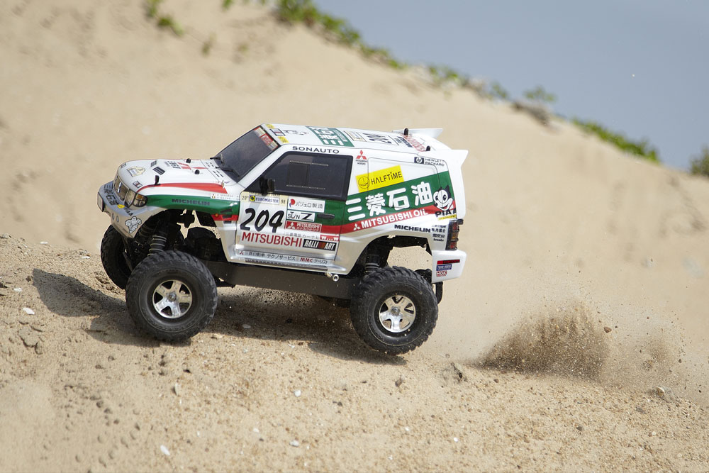 KILLERBODY MITSUBISHI PAJERO EVO 1998 DAKAR RALLY FINISHED BODY #KB48400